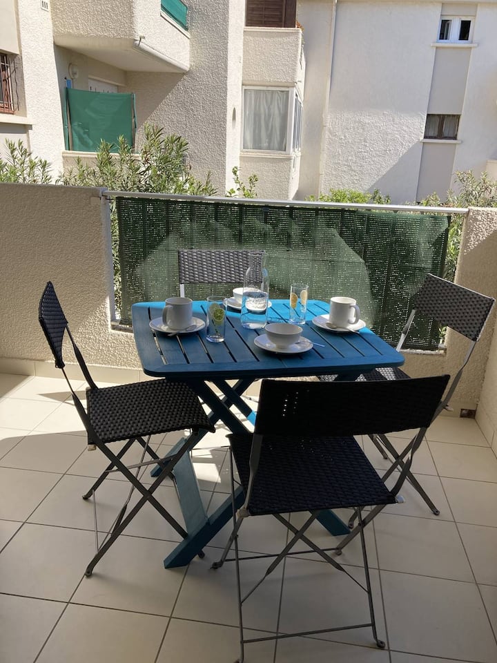 Appartement T2 Lumineux Et Moderne Avec Parking - Sainte-Marie
