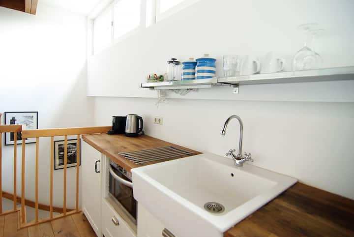 Free Parking, Quiet Location, Ensuite Bathroom - Amsterdam
