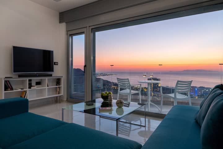 Rhodes Skyline Suite With Out Door Jacuzzi Sea Vie - Rhodes Island