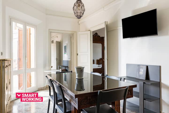 Wonderful Italy | Irnerio Apartments - Black Widow - Bologna