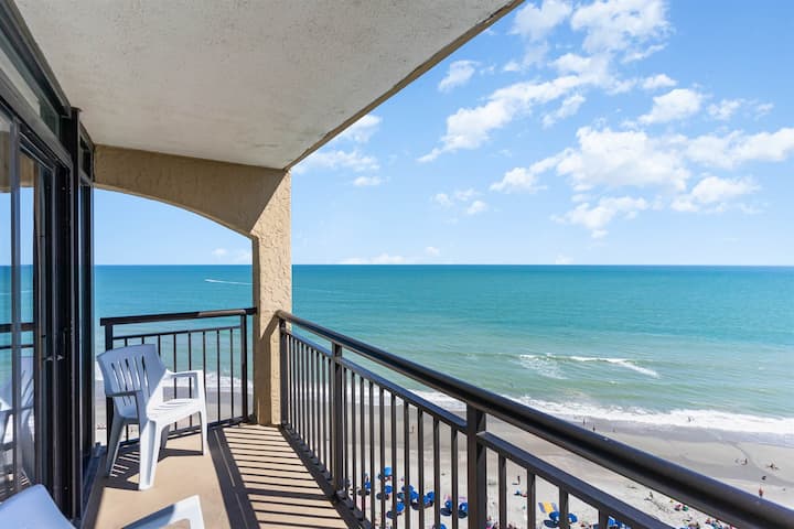 Stunning Corner Unit! Lazy River & Pools! - North Myrtle Beach, SC