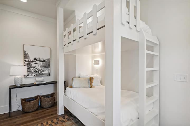 Newly Built Luxe Escape 2-min Walk To Lagoon Pool - Rosemary Beach, FL