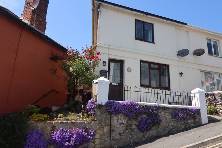 1 Tulse Hill Cottages - Mount Bay