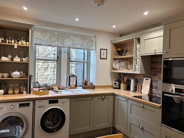 Enchanting Renovated Cottage With Ev - Witchnest - Matlock Dale