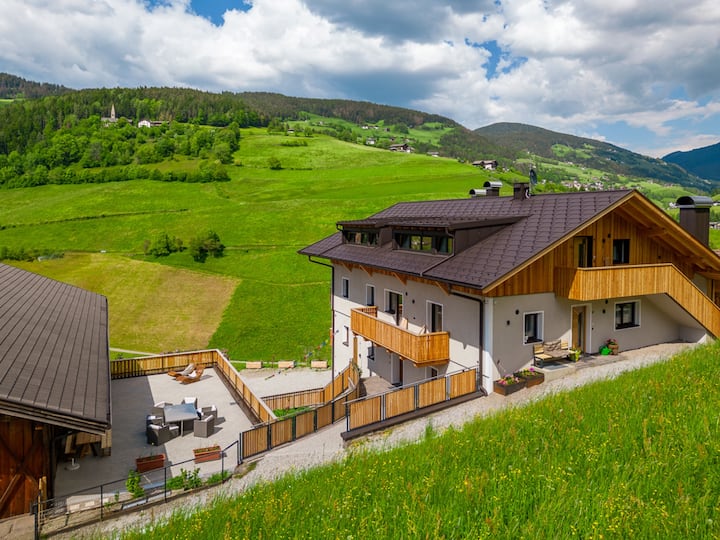 Planerhof Apartment Alpenrose - Val Gardena
