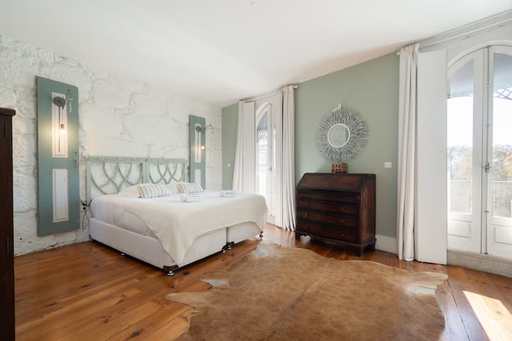 Hostwise - Rustic Elegant Flat | Terrace - Porto
