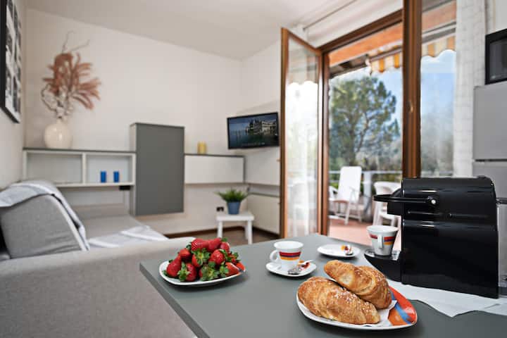 Regarda - "Sissi House" In Complex With Pool - Lazise, VR