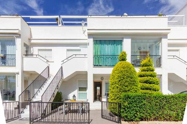 Apartamento Pink Vistabella Sunrise - Torrevieja