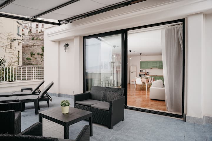 Panoramic Terrace 3br – Vista Napoli - Naples