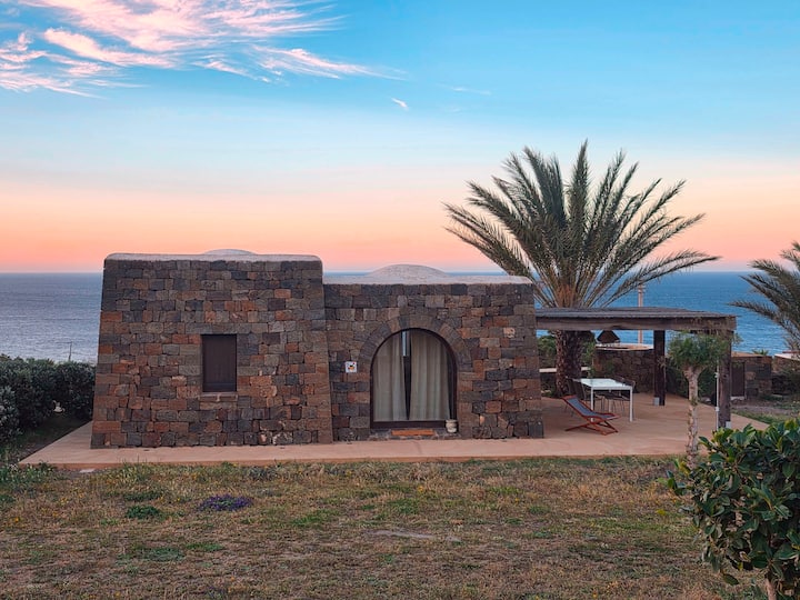 Levante, Sea View And Close To The Lake - Pantelleria