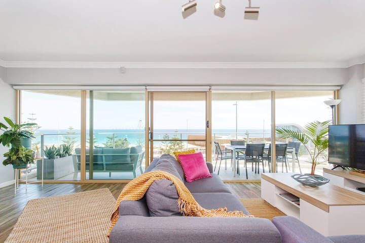 The Ultimate Beach Break - Perth