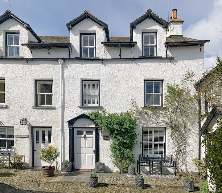Ross Cottage, Hawkshead, Sleeps5 - Hawkshead