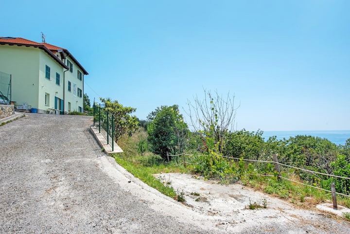 Chiara Du Ciapin - Osservatorio - Arenzano