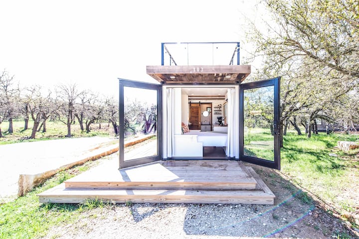 New! The Texas Retreat-container Home - Fredericksburg, TX