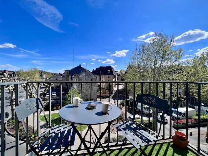 Casa 1407 - T2 Climatisé Avec Balcon - Hyper - Brive-la-Gaillarde