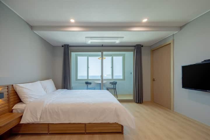 #속초해변 #영랑호 #중앙시장 #아바이마을 301호(a-type / 원룸) - Sokcho