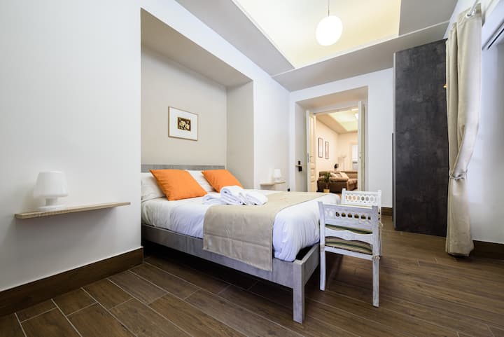 The Center Residence - Naples