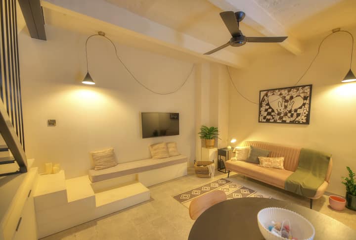 Chic Duplex Maisonette In Valletta Centre-ddem4 - Valletta