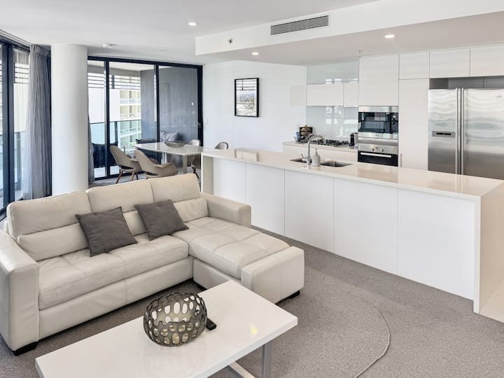 Luxury Oracle Stay Tower 2 Retreat 2br Lvl 8 - Gold Coast