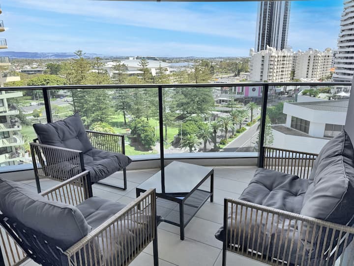 Stunning Apartment 8th Flr Oracle Tower 2 Parking - Broadbeach