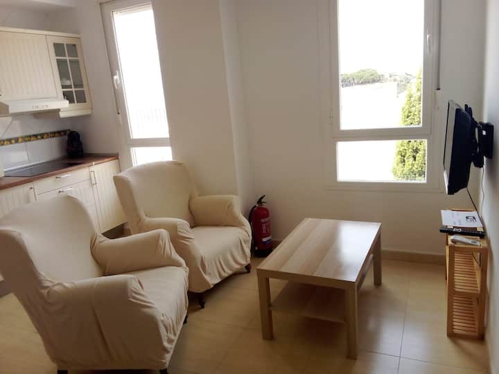 Apartamento De 1 Dormitorio En Calle Vela 10b - Benalmádena