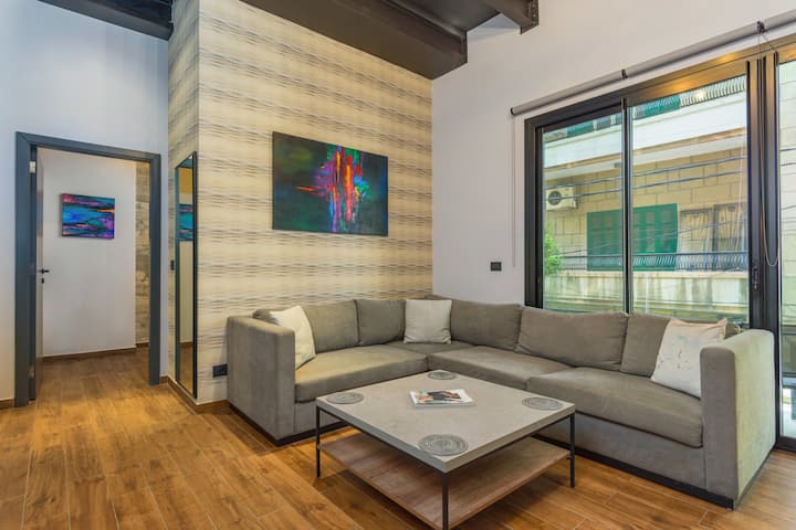 Amine 104, 1-br In Mar Mikhael - Beirut