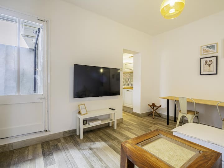 Casa Mediterránea En Badalona - Badalona