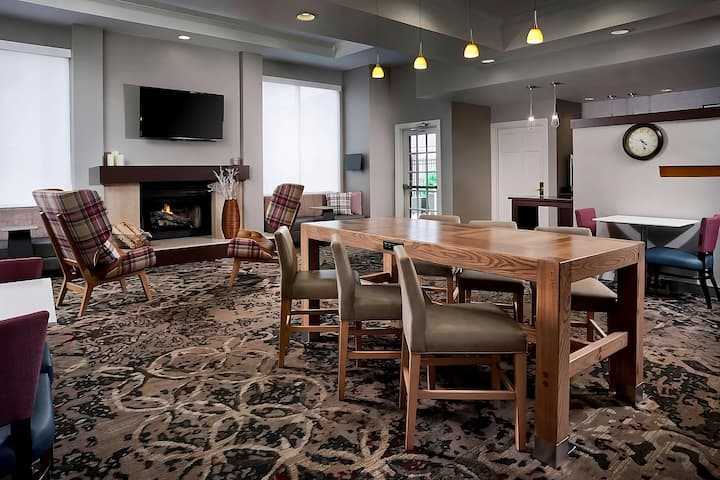 Discover Annapolis' Charm! Enjoy Free Breakfast! - Maryland