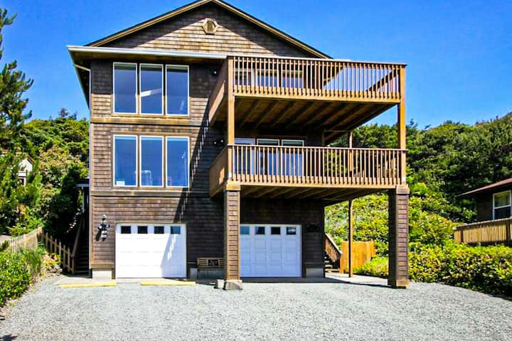 3br Oceanview Dog Friendly | Deck | Fireplace - Manzanita, OR