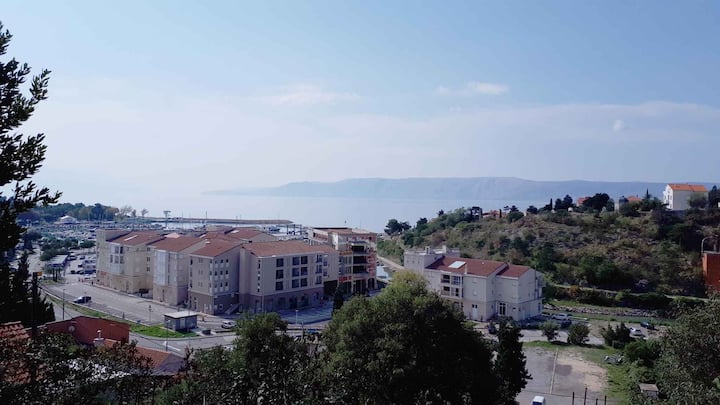 Appartement De Vacances Avec Sa Propre Grande Terr - Novi Vinodolski