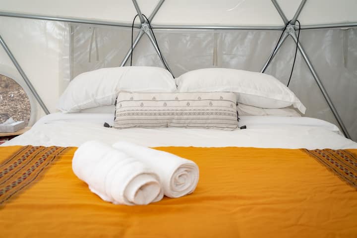 Sunset Dome Rustic Camping | King Bed | Small Farm - Plumpton Park Zoo, Rising Sun