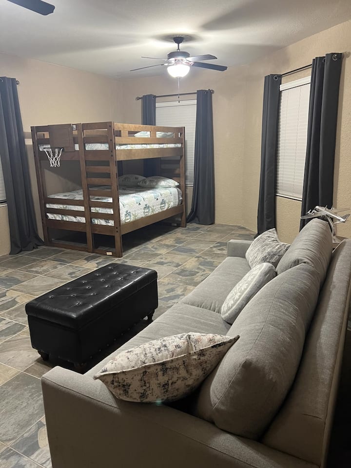 Waterfront Gulf Access - 4 Bedroom W Heated Pool - Bonita Springs, FL