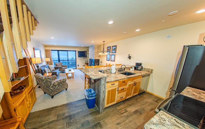 Cozy Condo Near Lifts - Whitefish, MT