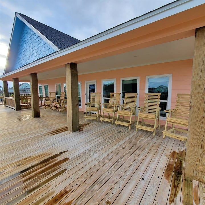 Peap's Retreat At Crystal Beach - Luxury Home 2022 - Crystal Beach, TX