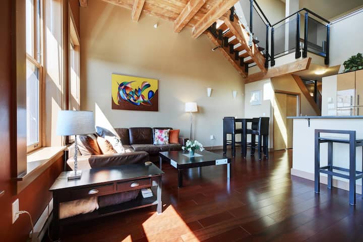 Heart Of Hearts Downtown Victoria - Victoria