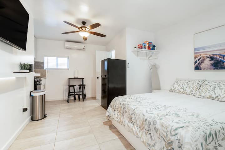 Hot Tub, Balcony & Views In Logan Sd - Marston Hills - San Diego