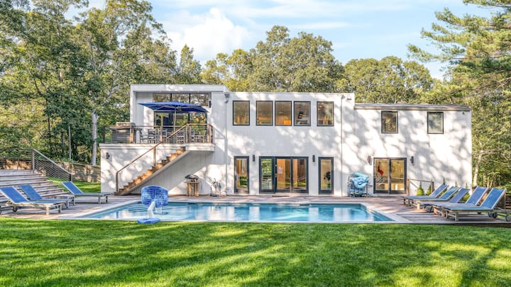 4br/3.5ba: Pool, Water Views, Bbq, Near Beaches - Greenport, NY