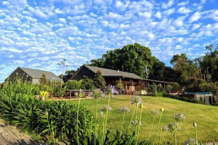 Samsara Farm Cottage - Stunning Hinterland Oasis - Bangalow