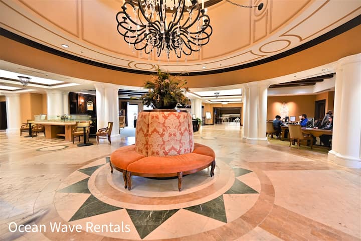 Luxurious Waterfront Condo Four Star Hotel - Myrtle Beach