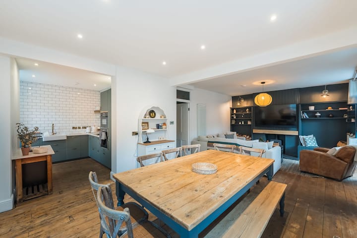 The Old Tearoom By Birch Stays- Free Sunday Night* - Snowdonia