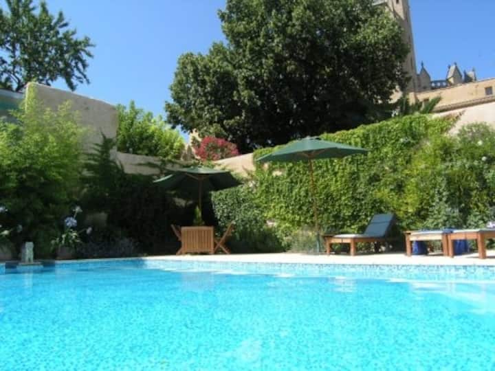 Occ34 - Capestang - Petit Villa Quinlan - France