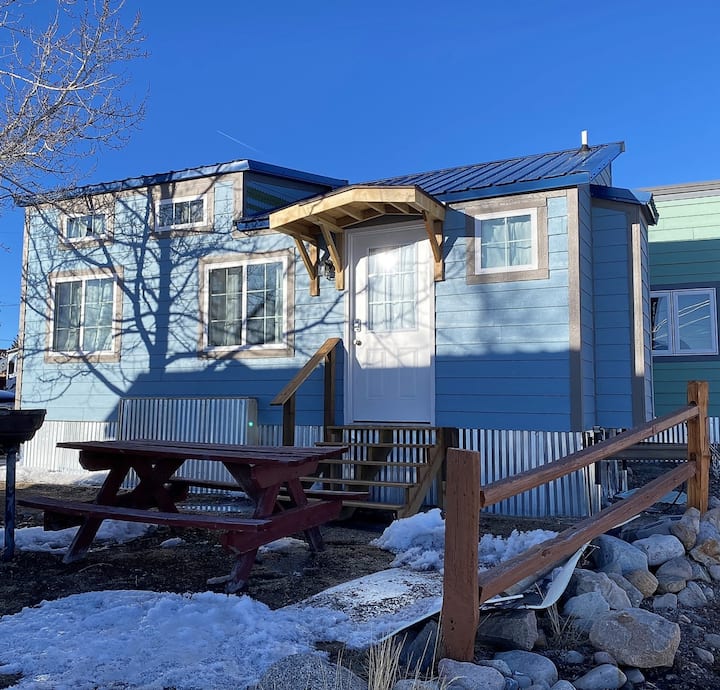 Tiny House Scarlett - Pet Friendly - Leadville, CO