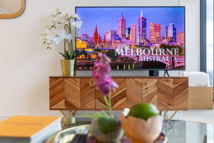 High Rise Top View 2bed2bath - Melbourne