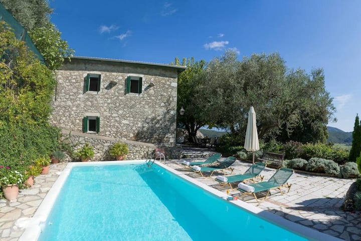 The Old House   Guest House  - Collection Villas - Лефкас