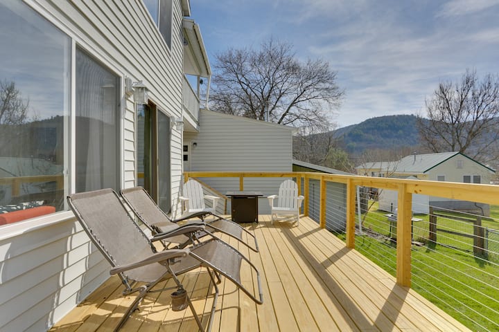 Scenic Home On The Delaware River, Pet-friendly! - Hancock, NY
