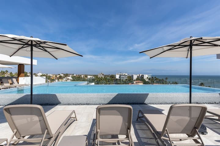 Modern Top Floor Condo W/oceanview & Infinity Pool - Bucerías