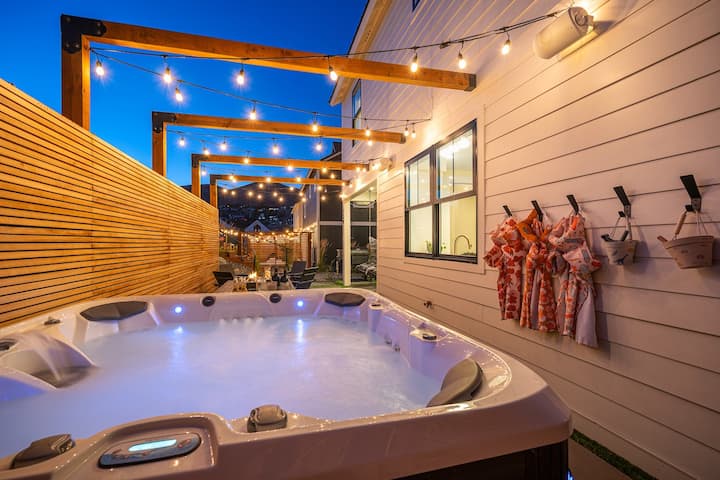 Coco Chelan At Chelan Lookout Vacation Rentals - Manson, WA