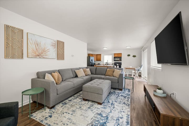 Family Friendly Haven I  Renovated & Spacious! - Spokane Valley, WA