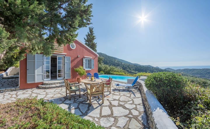 Villa Myrtia - Agios Nikitas Villas - Lefkada