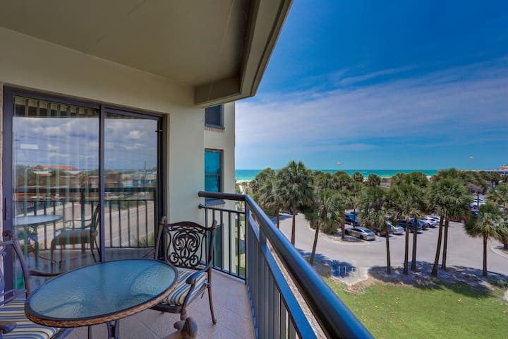 Gulf View Condo — Gulf Strand Resort 408 - St. Pete Beach
